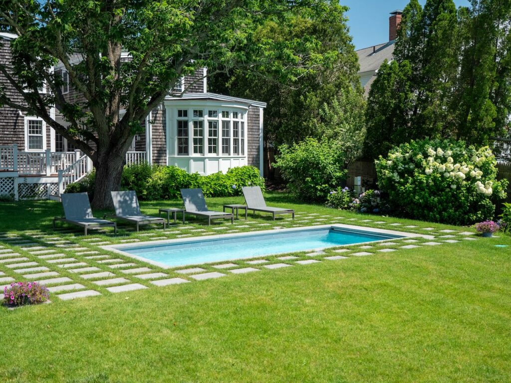 Elm Street | Plunge Pools Builder Gallery