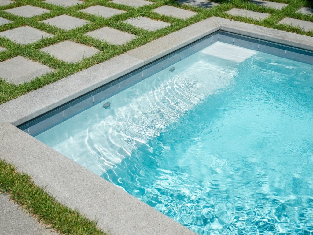 Elm Street | Plunge Pools Builder Gallery