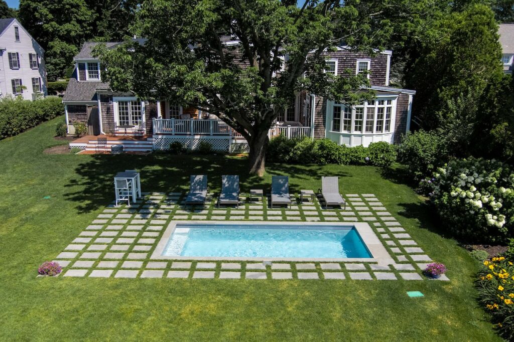 Elm Street | Plunge Pools Builder Gallery